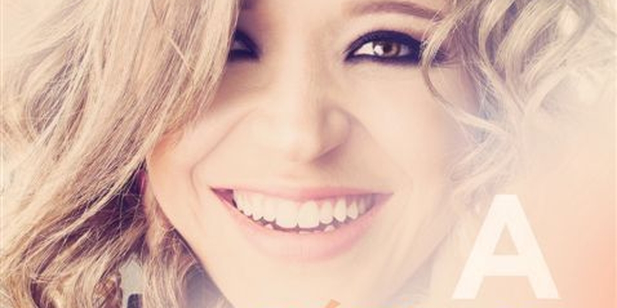 Novo CD de Arianne chega da fábrica às lojas - Guiame