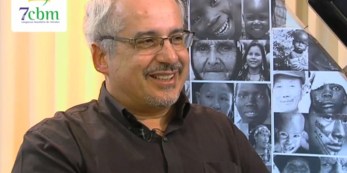 Marcos Amado: "Estamos ensinando aos brasileiros a se defenderem dos ...