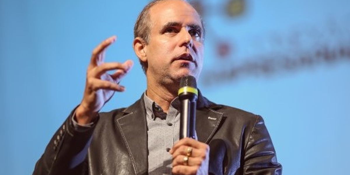 "Quem está cheio do Espírito não dá espaço para a vingança", diz pastor ...