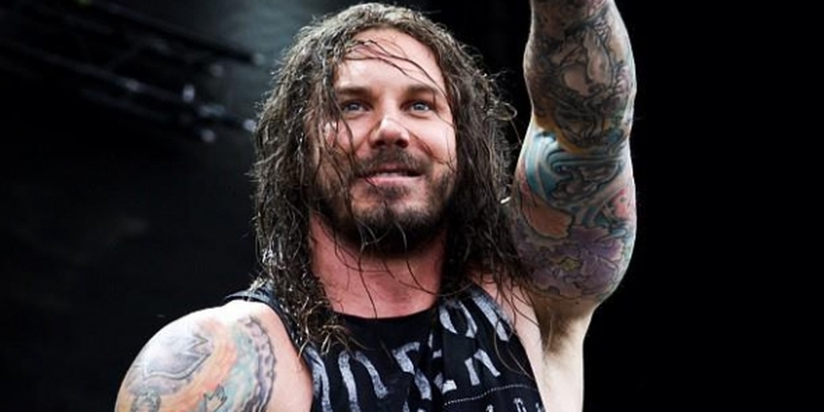 Cantor deixa de ser ateu durante período na prisão: "Quero viver a ...