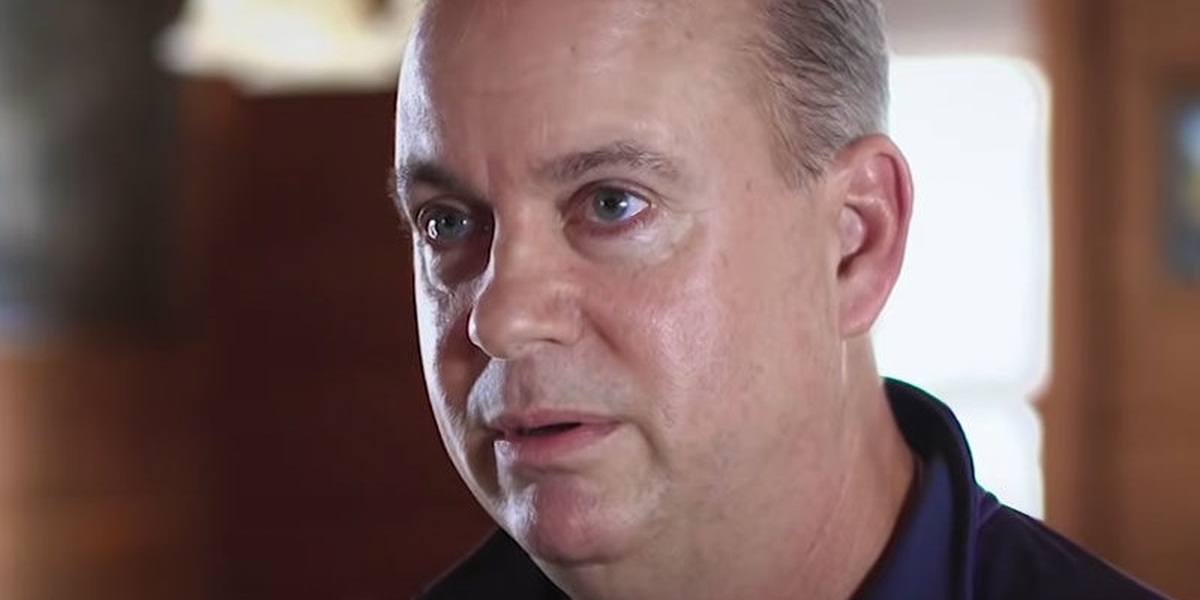 Médico emergencista desafia Deus: “Se você existe, tem 5 minutos para ...