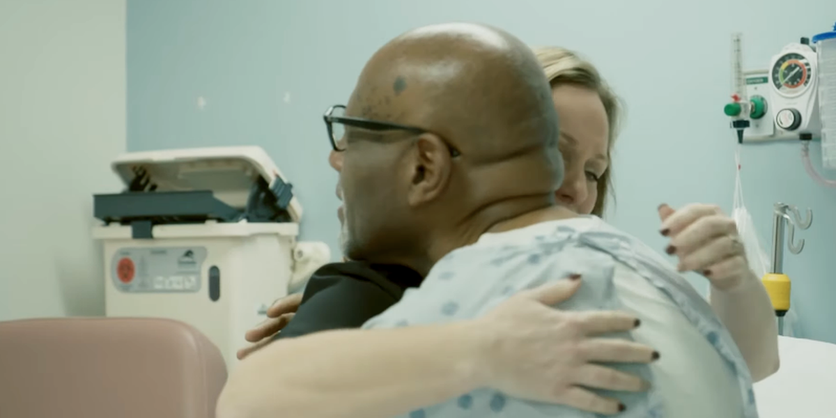 Homem é curado milagrosamente e leva enfermeira a Cristo: “Deus recebeu ...