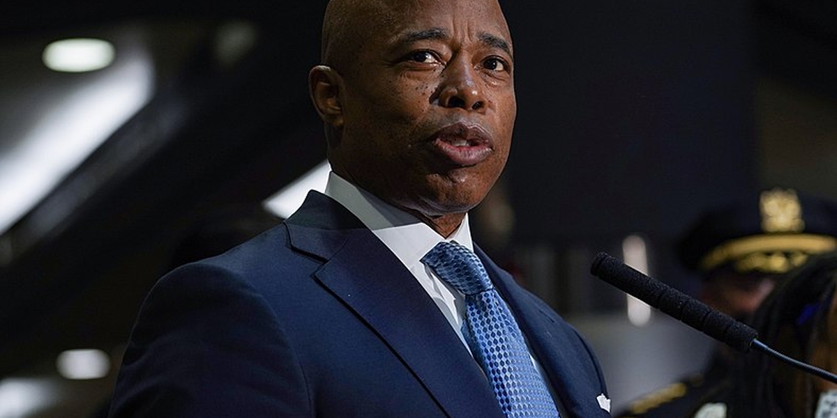 Após venda em farmácias, pílulas abortivas são distribuídas em clínicas ...