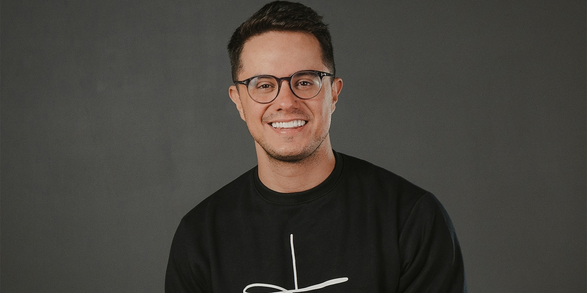 Deive Leonardo lança livro devocional "Colocando a vida em ordem" - Guiame