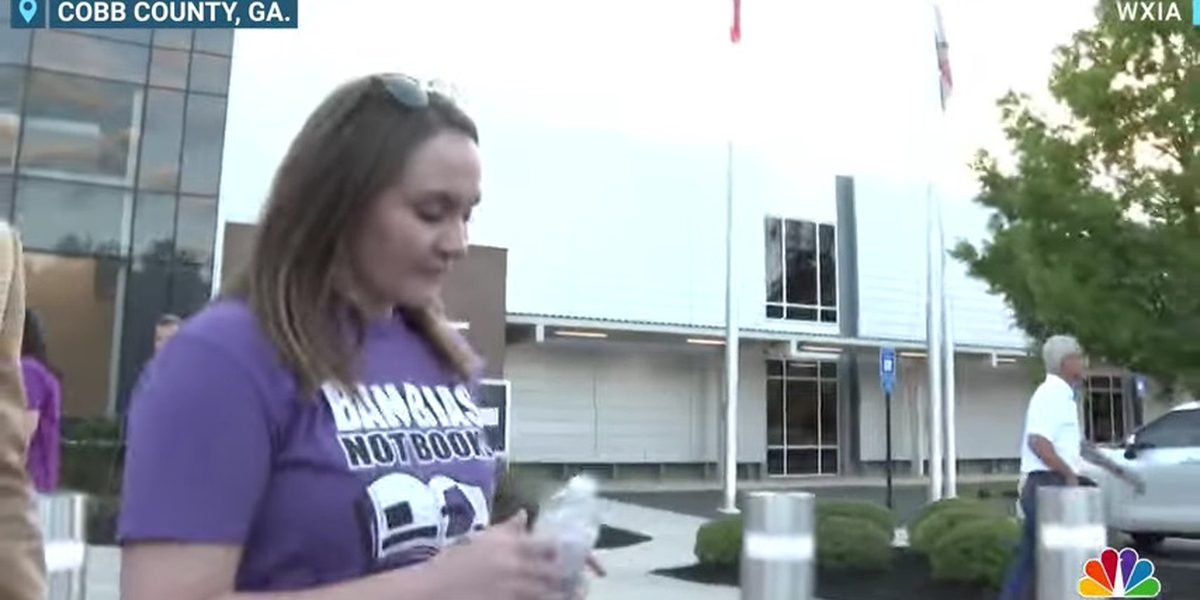 Professora do 5º ano é demitida por leitura de livro LGBT, após reação ...