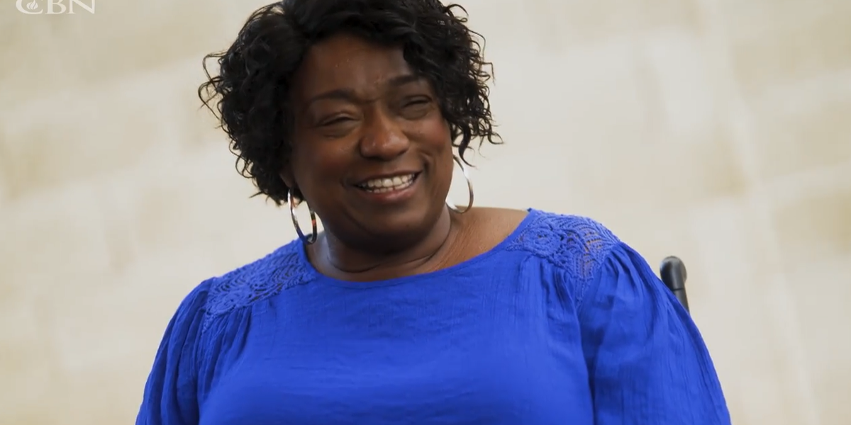 Mulher que sofreu 3 derrames é curada e evangeliza no hospital: “O ...