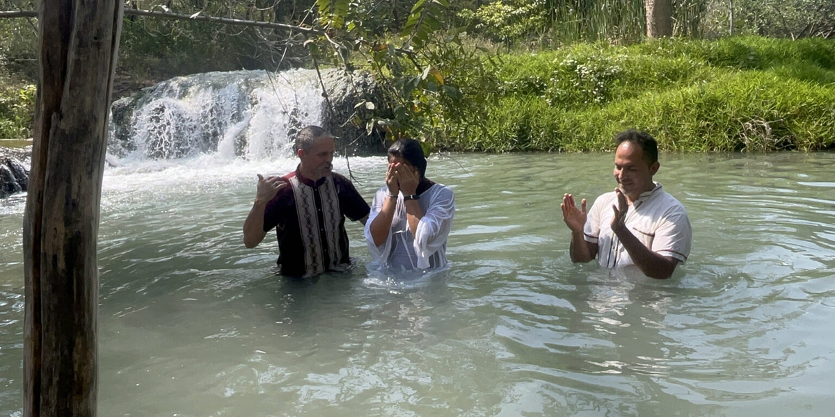 Após 12 anos de evangelismo, primeiras cristãs de povo indígena são ...