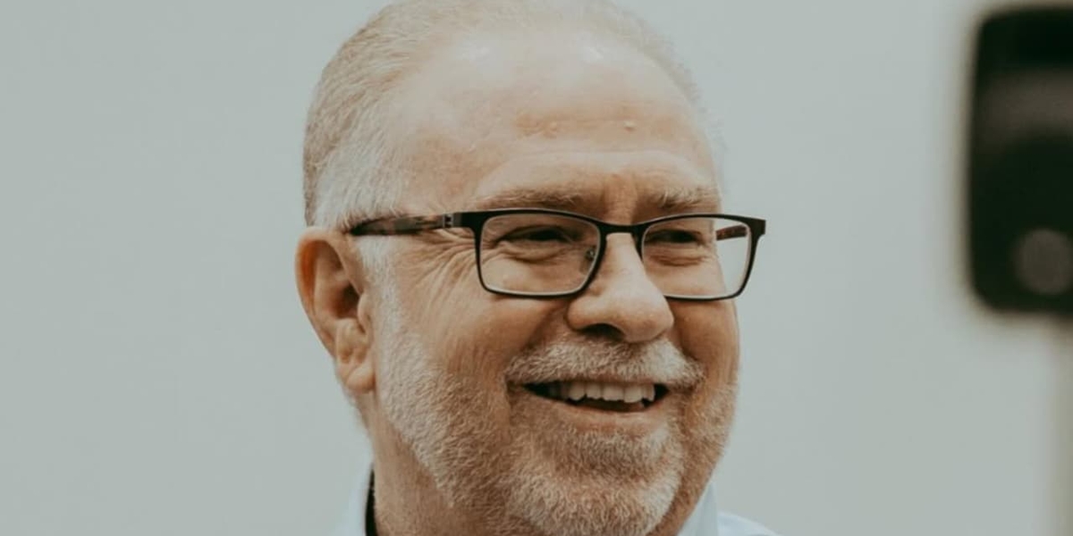 Morre Harold Walker, pastor americano que se dedicou a ensinar a Bíblia ...