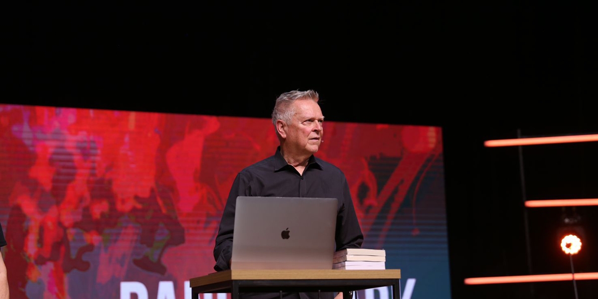 Randy Clark ensina fundamentos da transferência de unção: “Há uma base ...