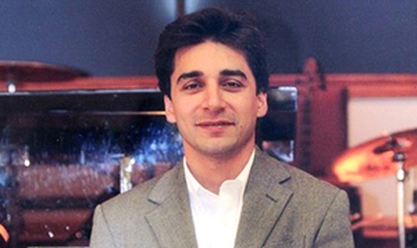 Pastor Farshid Fathi é transferido para ala mais perigosa em prisão no ...