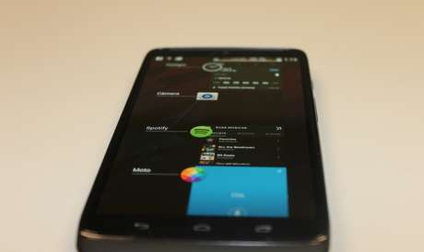 Moto Maxx é o celular mais completo para Google Android - Guiame