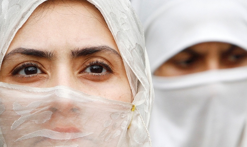 Mil meninas são forçadas a se converter ao Islã a cada ano no Paquistão ...