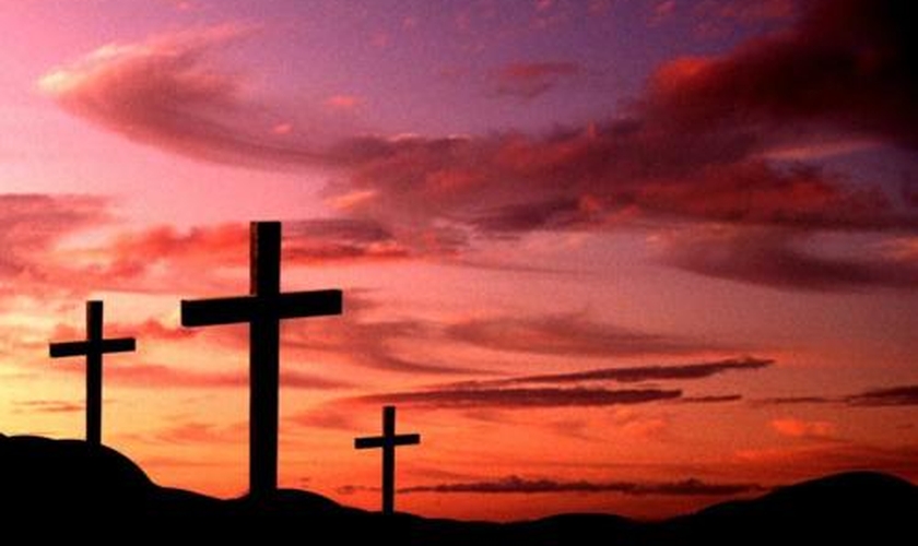 O que dá sentido à Cruz, é a morte e ressurreição de Cristo - Guiame