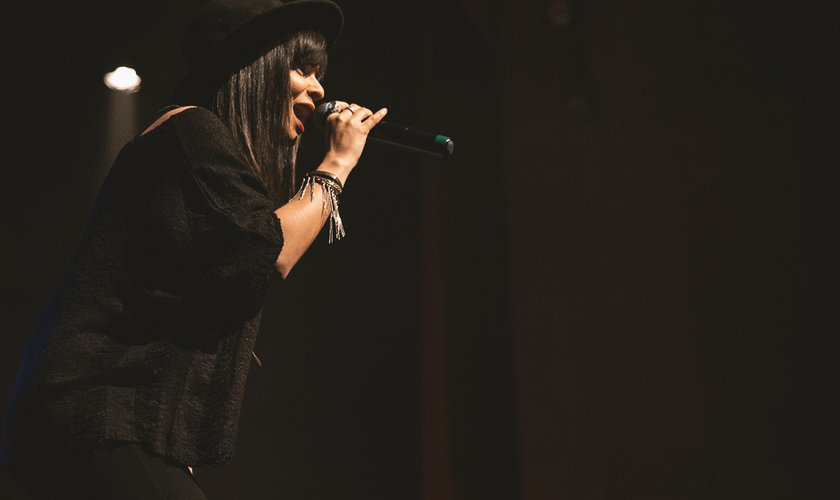 Confira fotos do lançamento do novo CD de Marcela Tais em São Paulo ...