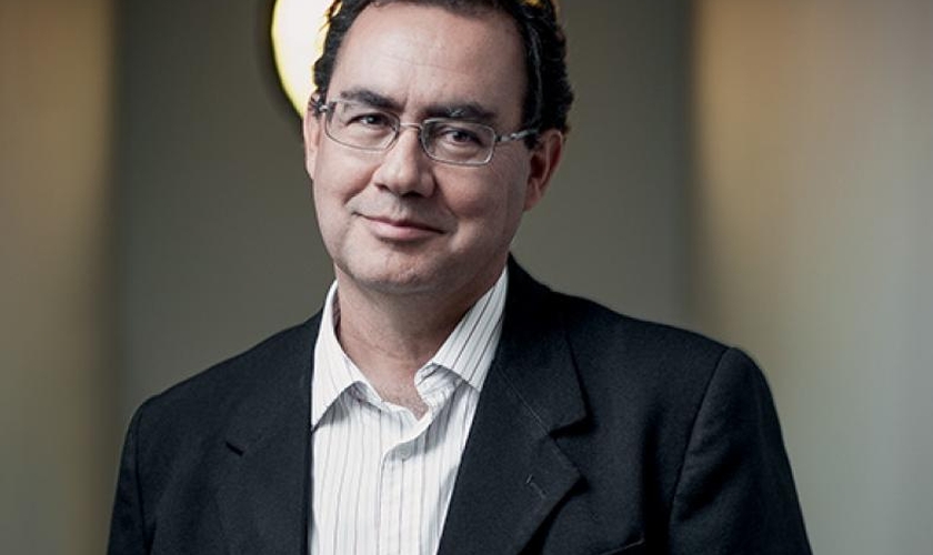 “Fui um dos maiores ateus que já pisou na terra”, diz Augusto Cury - Guiame