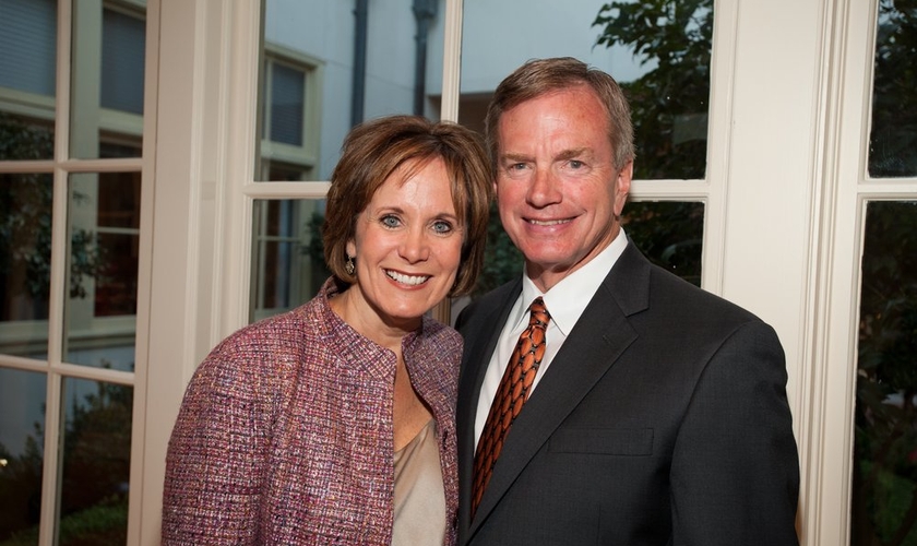 Donos fazem de churrascaria um campo missionário: “Oro por todos os ...