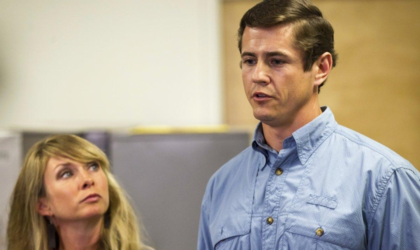 Homem detém criminosos em sua casa após oração: “Orei como nunca antes ...