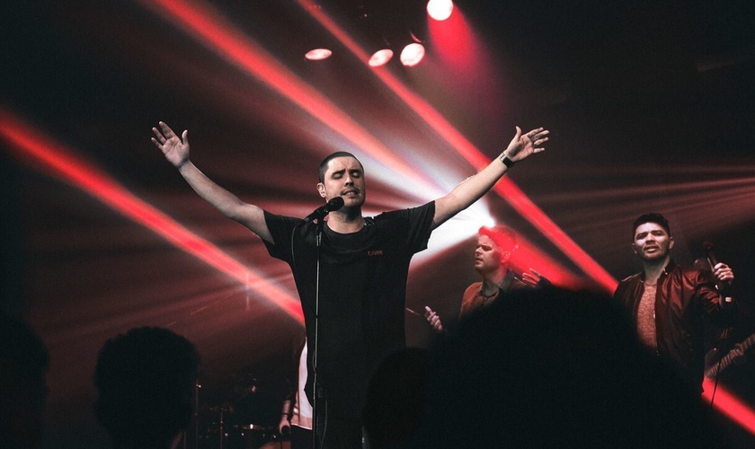 ADAI Music lança o single "Santo, Santo" - Guiame