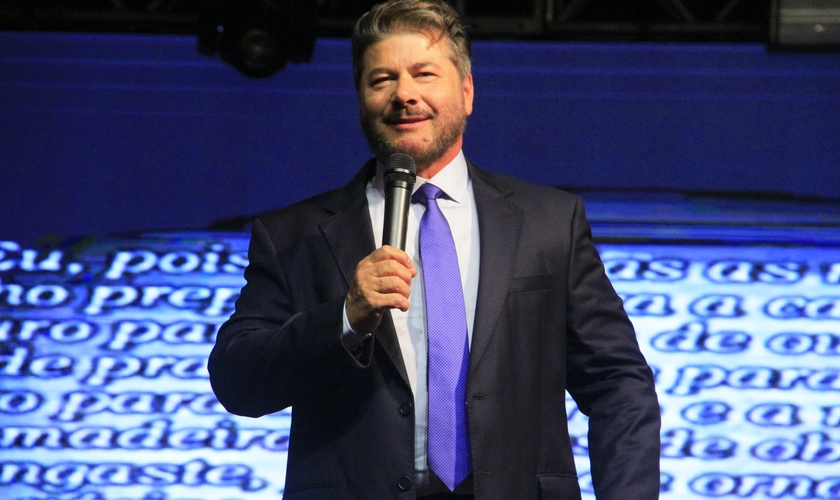 “Deus quer sacudir a Igreja e despertá-la para a oração”, diz pastor ...