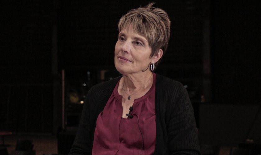 Após 15 anos de dores, Joanne Moody foi curada ao ouvir a voz de Deus ...