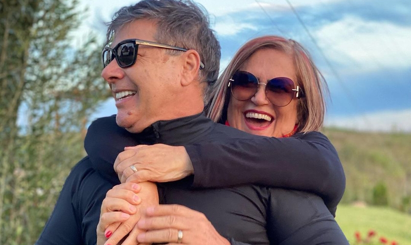 “O casamento só vai bem a três: o marido, a mulher e Deus”, ensina ...