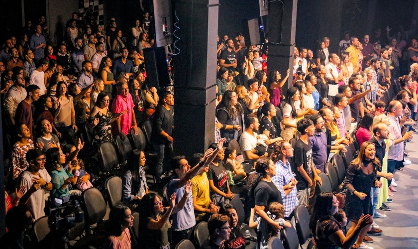 Ministrações e ações sociais irão marcar um ano da Manah Church em ...