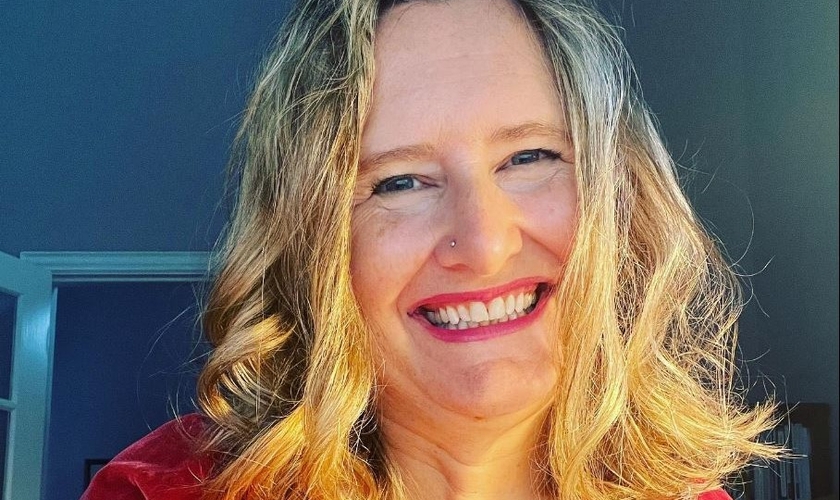 Mulher testemunha cura em Jesus, após traumas de abuso sexual na ...